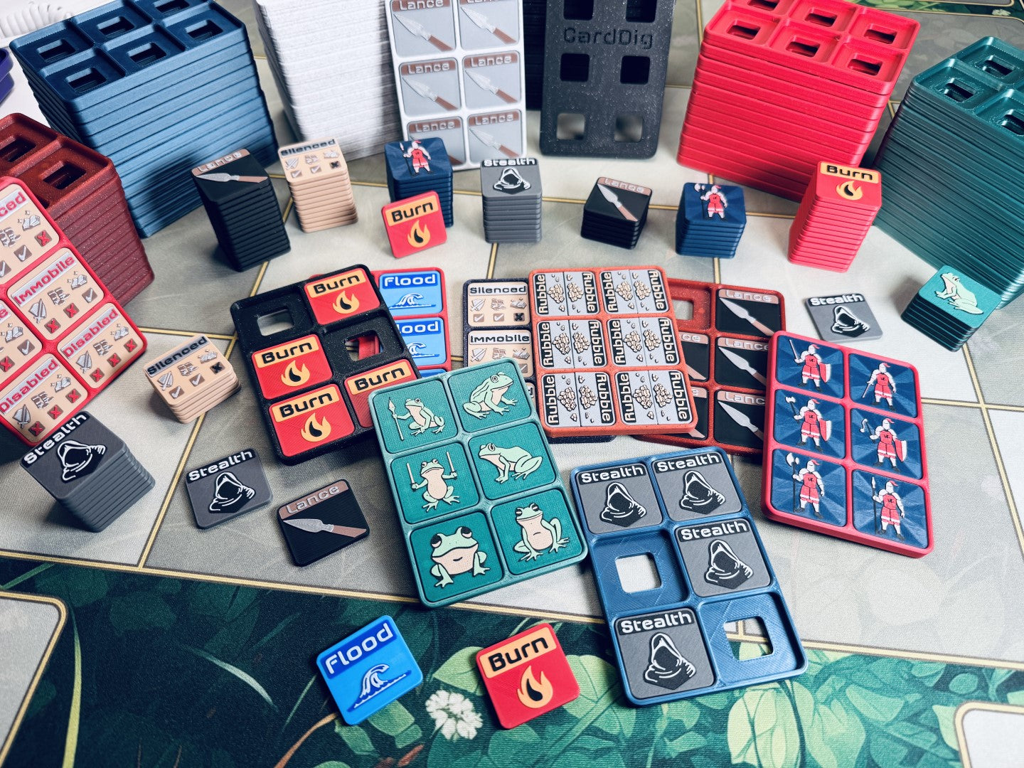 Magnetic Tokens – Card Dig